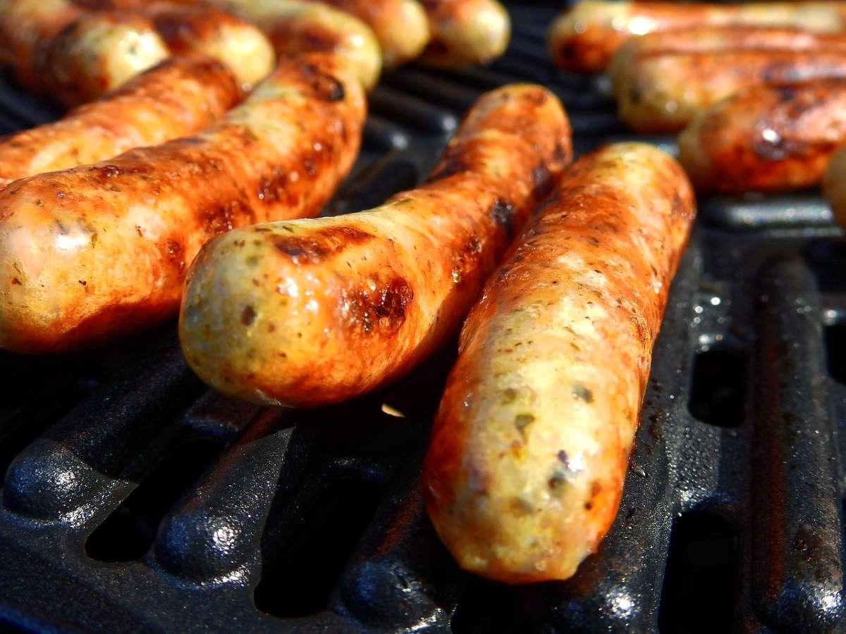 How to Make Your Own Pork Sausages. - The Westcoaster
