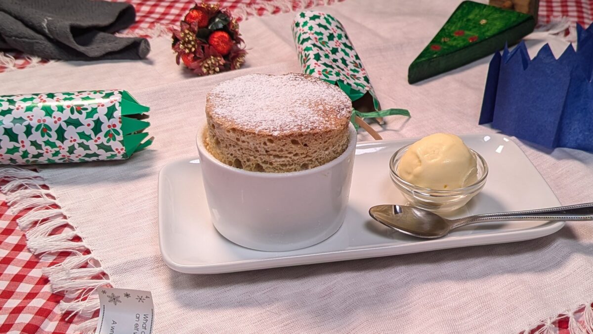 Make our Stunning Christmas Pudding Soufflés.
