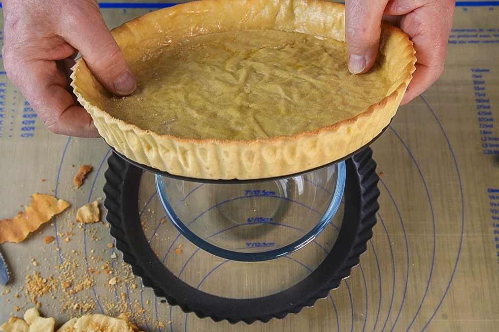 How to Make a Blind Baked Pastry Tart. - The Westcoaster