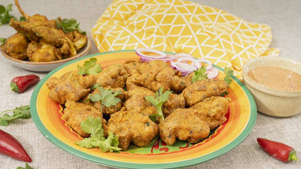 Forget the Takeaway, try my Easy Crispy Chicken Pakora